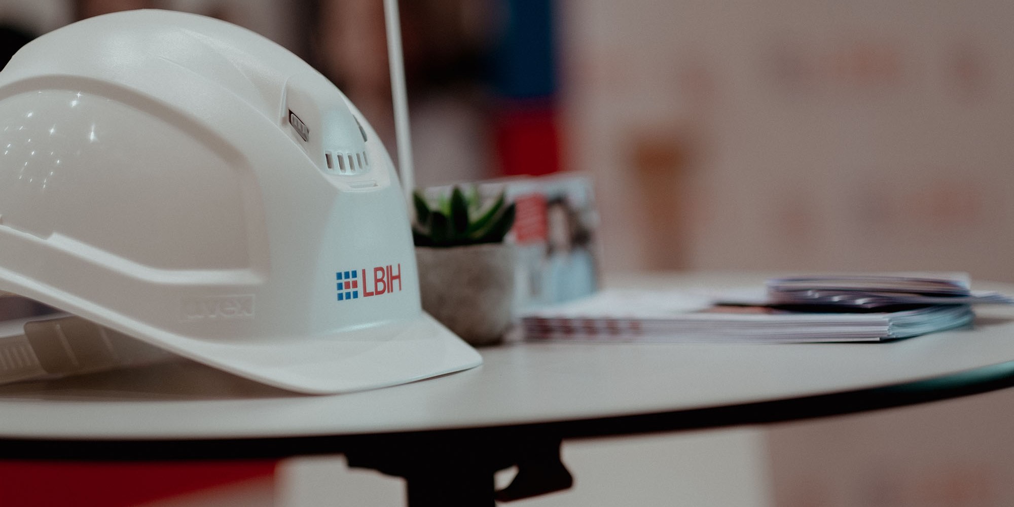 Start / LBIH Karriere